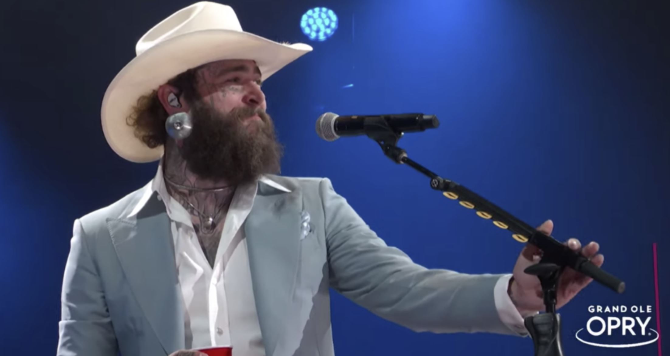Post Malone at The Opry! - Megan on the radio